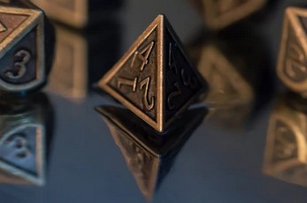 Dados de 4 Caras 🎲 al mejor Precio [Envío 24h]